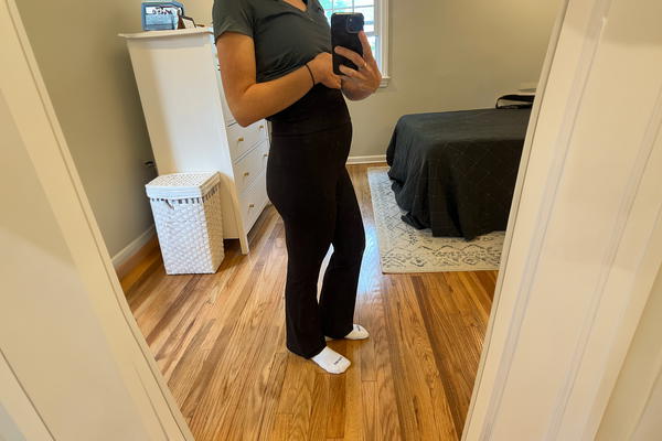 Quince Maternity Collection Review: See What I Tried (and What I Like!)