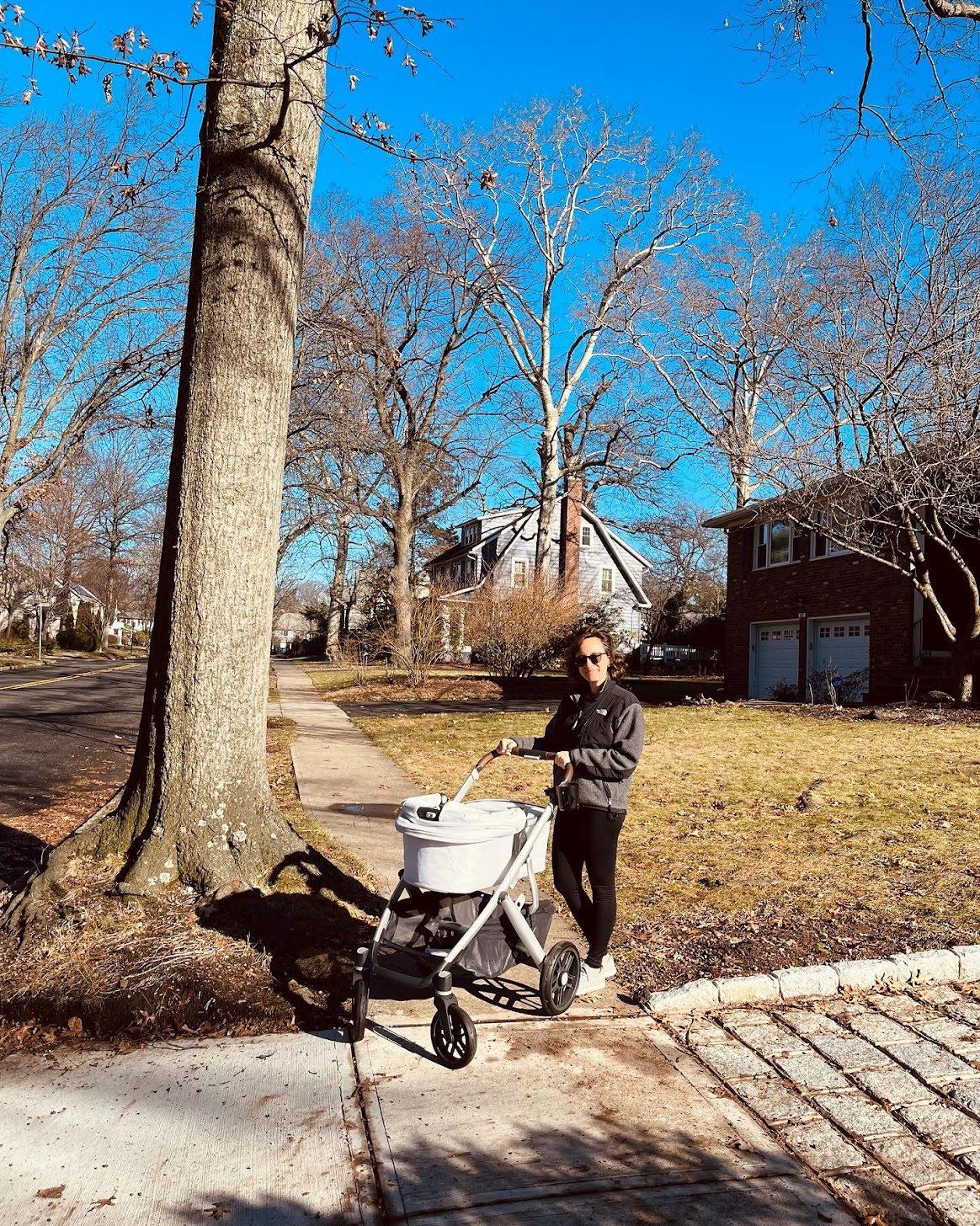12 Proven Ways to Stay Healthy after Giving Birth (Postpartum Survival)