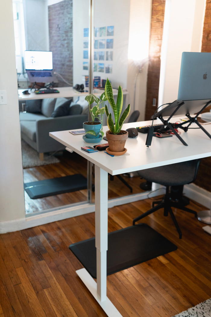 17 Common Mistakes to Avoid When Working from Home