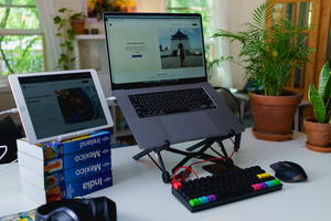 17 Tips for Making the Most from a Standing Desk at Home