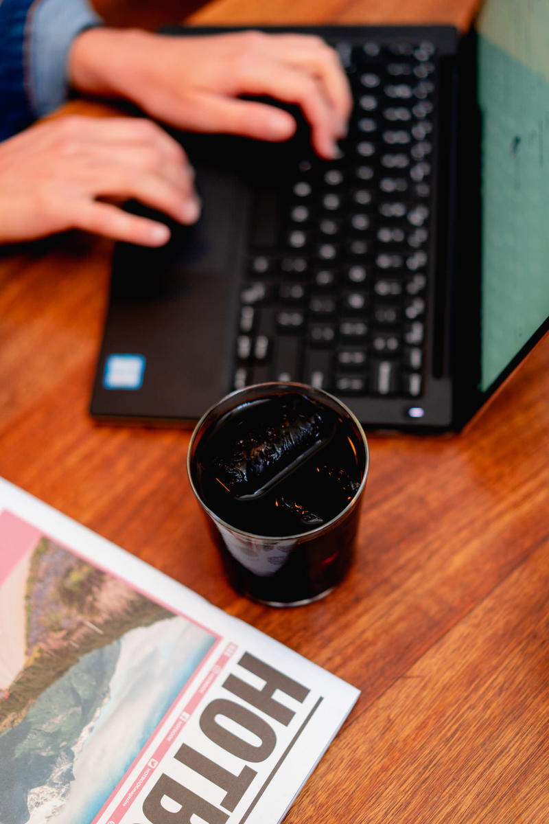 37 Ways to Stay Connected While Working Remotely