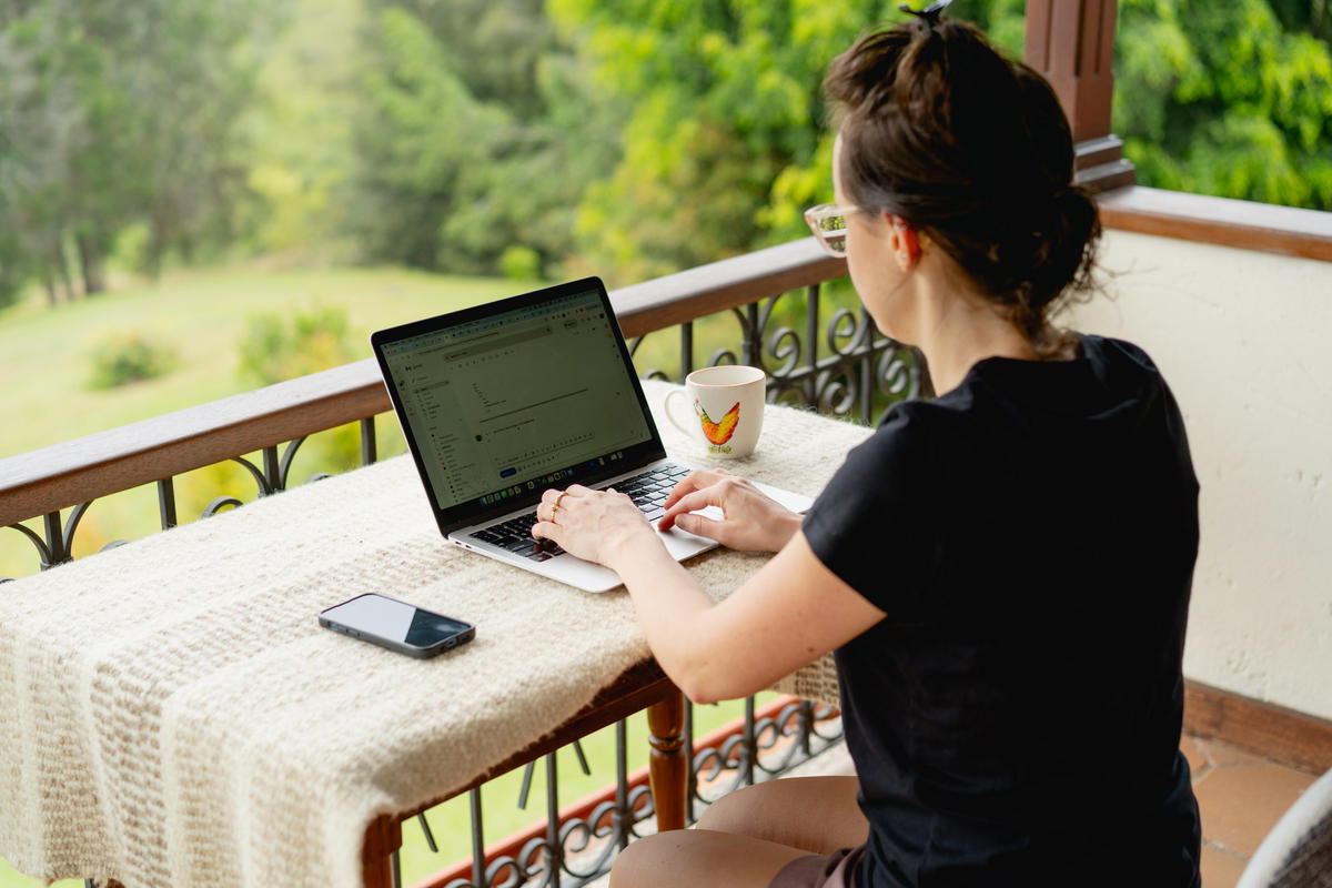 19 Tips to Improve Work-Life Balance While Working Remotely